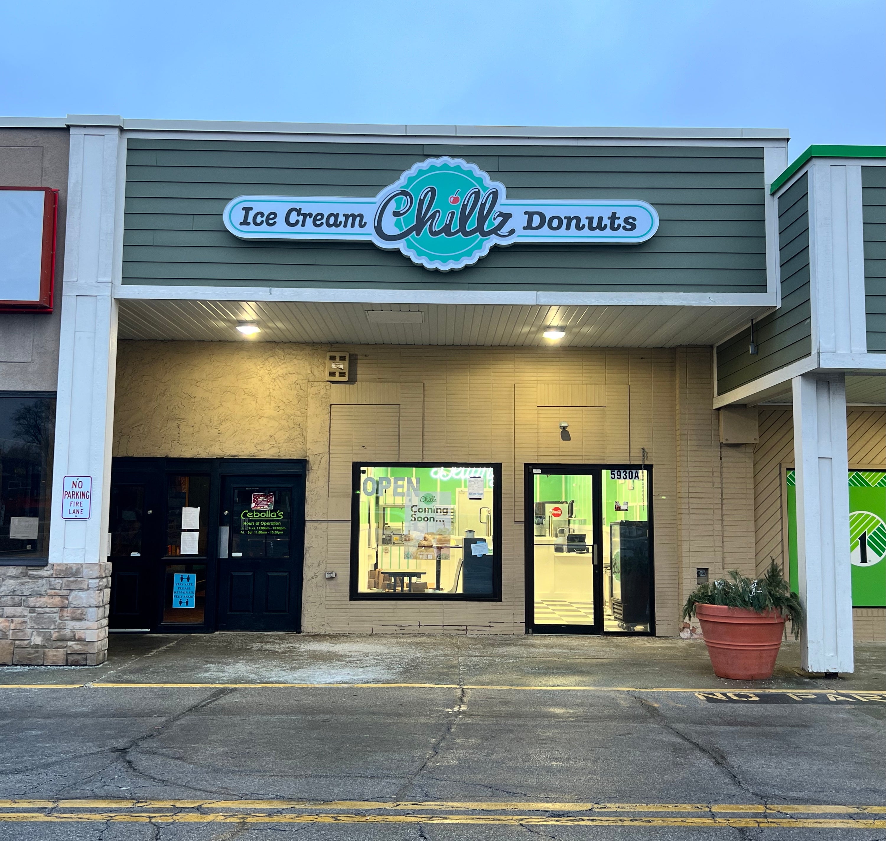 Chillz | Where Ice Cream & Donuts Collide! – ChillzDelights